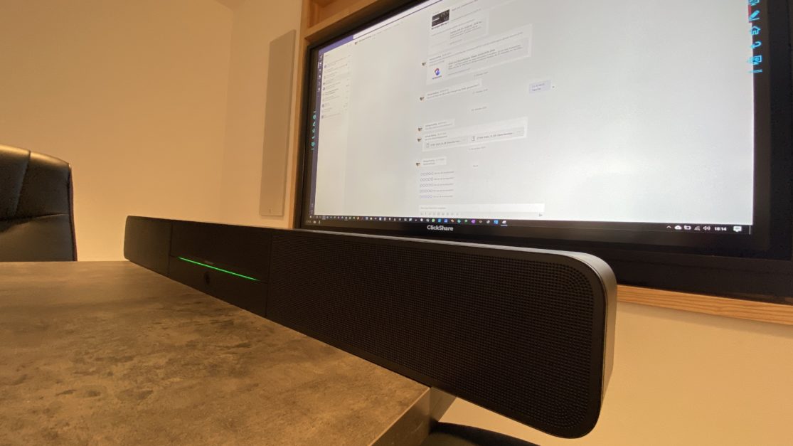 Crestron UC-SB1-Cam an Barco CX-50